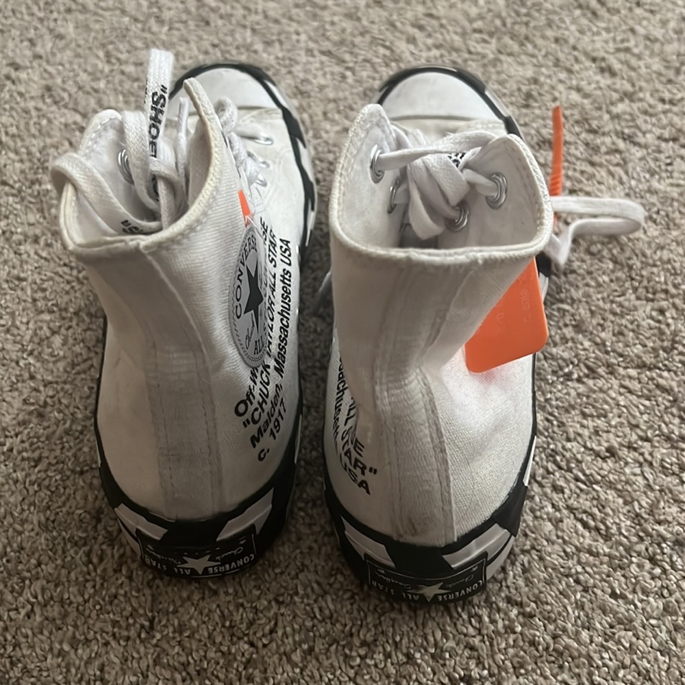 Off-White Converse Very Rare - Gem